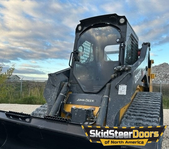 John Deere D/E/G/GR Series Skid Steer Door - Complete With Handle, Loc ...
